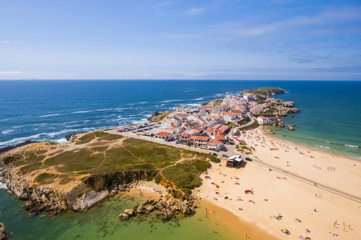 Charles Beach House - Baleal - Ferrel