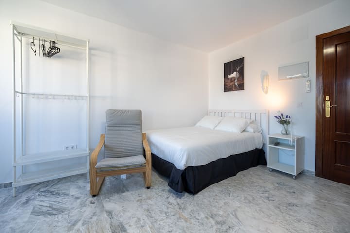 Hostal Antiguo Palacio Hotel Paris - 6a4 - Huelva