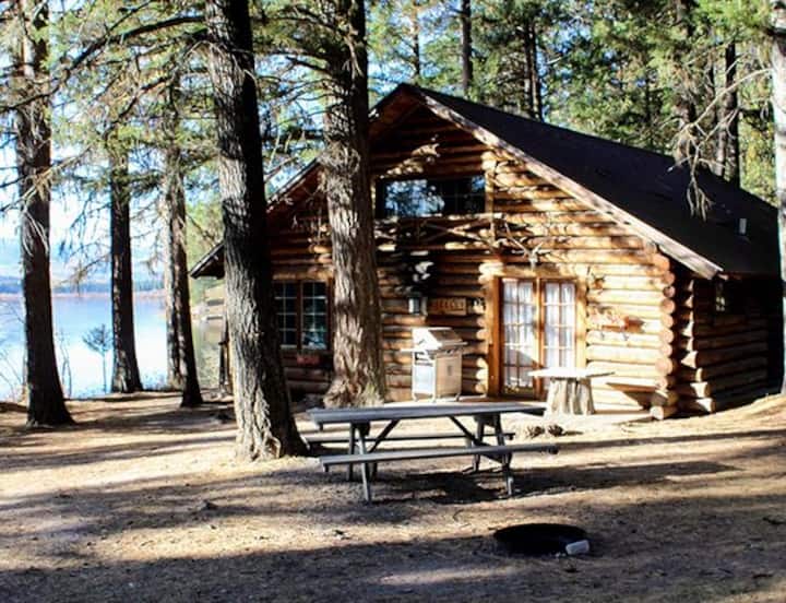 Seeley Cabin Tamaracks Resort - Seeley Lake, MT