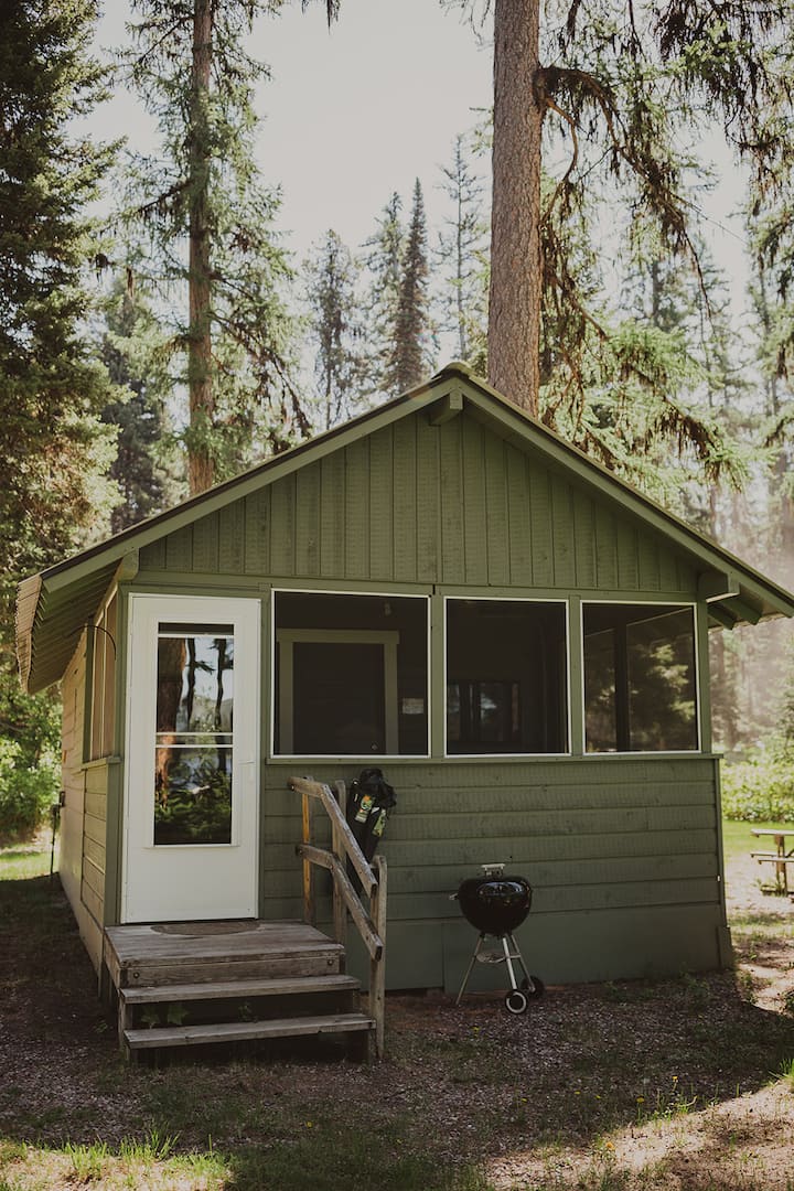 Thimbleberry Tamaracks Resort - Seeley Lake, MT