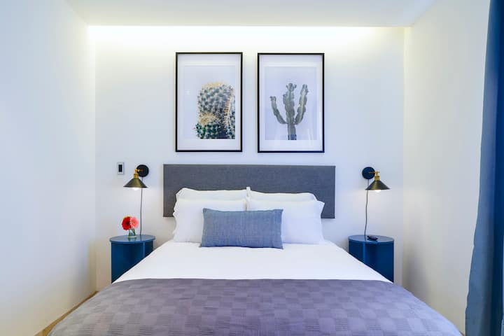 Newly Refurbished Two-bedroom Accomodation C12 - Mexico City