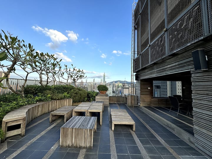 Taipei Vacation Rentals with a Patio - Taiwan | Airbnb