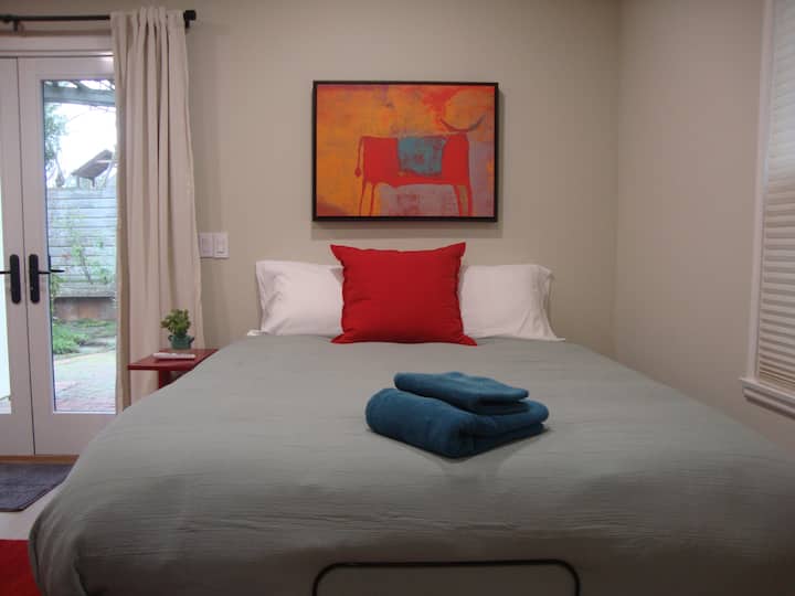 Modern Studio 10-min Drive To Stanford U./hospital - Palo Alto, CA