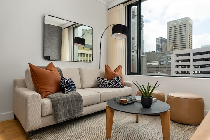 Designer Studio In Trendy Part Of City Centre - Kapstadt