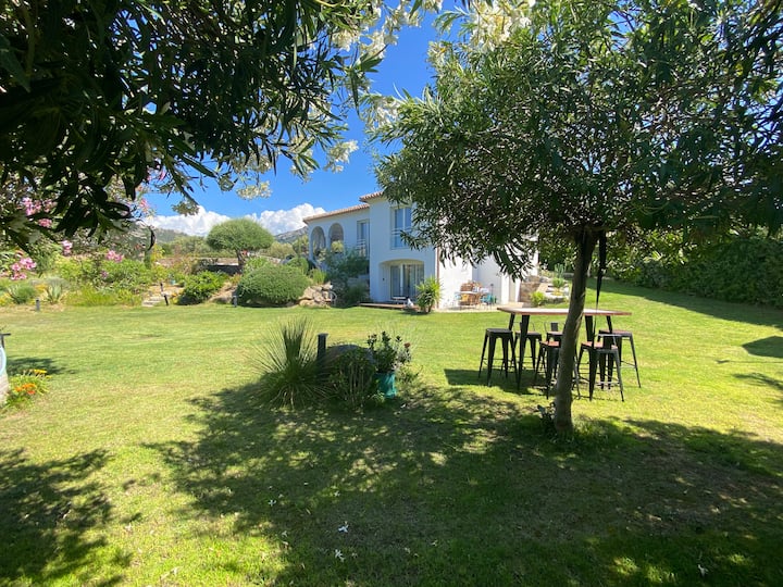 2 Pièces Indépendant Dans Villa - Lumio