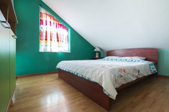 Golden Age Hostel-private Studio - 오흐리드
