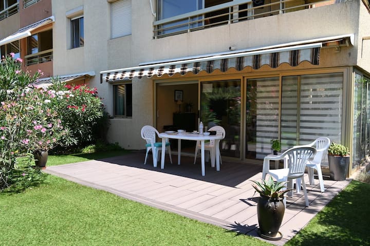 Appartement 3 Pièces En Rez De Jardin Avec Loggia - La Londe-les-Maures