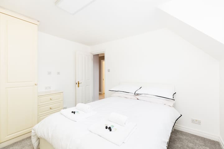 2bed Flat, Central Stratford-upon-avon & Parking - Stratford-upon-Avon
