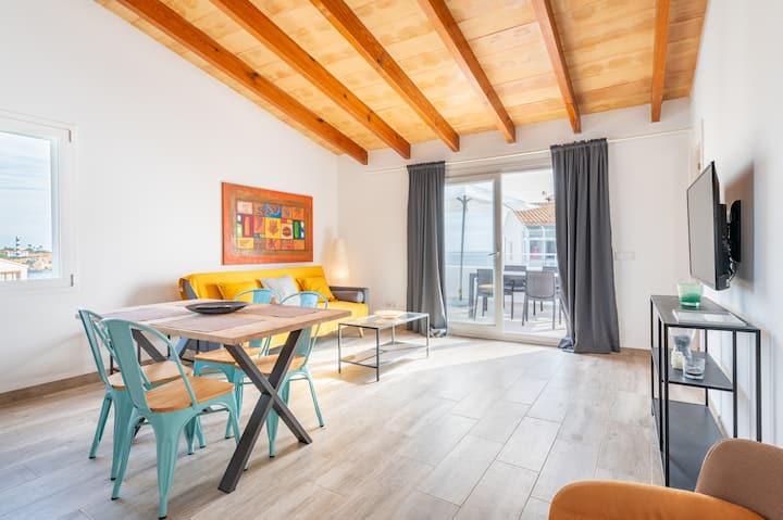 Apartment With Sunny Terrace & Sea View - Portocolom