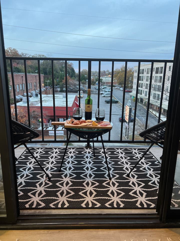 Urban Elegance + Heart Of Cola - Columbia, SC