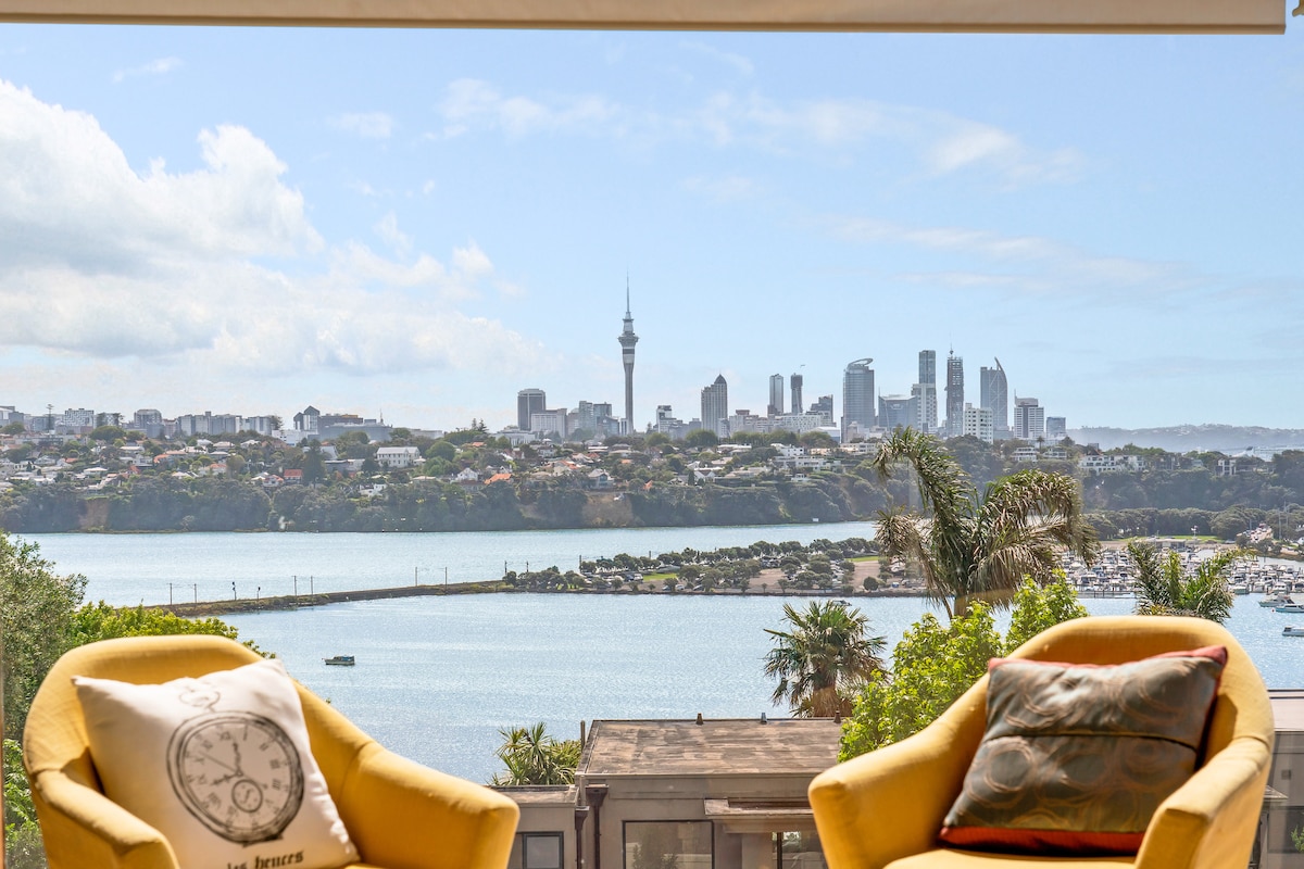 Breathtaking Views | Relaxed Classic 3BR Retreat - Houses for Rent in ...