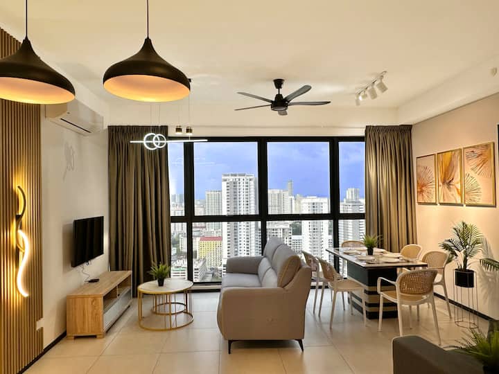 Metz 3 Bedrooms 2carpark Suites - Penang