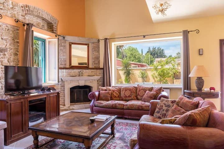 Moraitis Mansion 2floor Unique Home - Corfú, Grecia