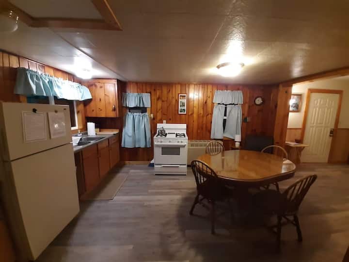 Ontario @ Kimar's Resort Lk Sup - Au Train, MI