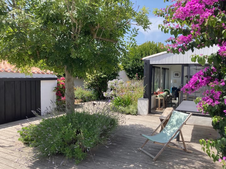 Ile D'yeu : Maison De Vacances à St Sauveur - L'Île-d'Yeu