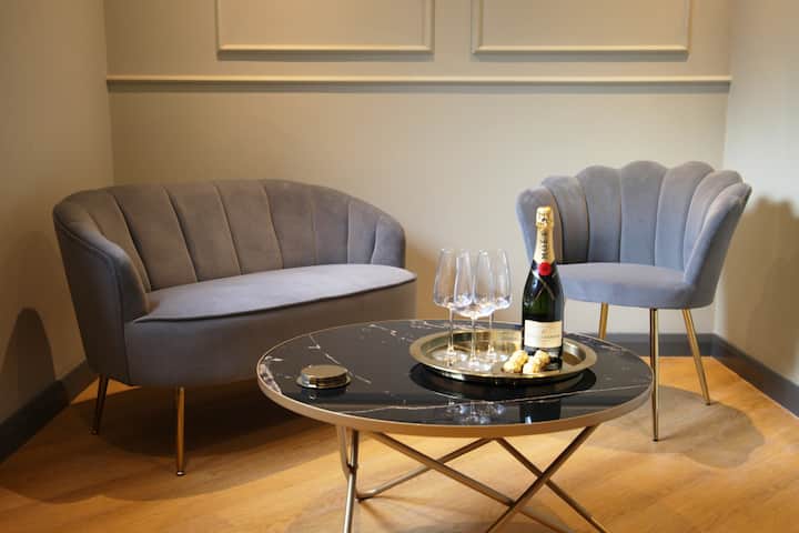 Signature Apartments: Apartment No 4 - Poulton-le-Fylde