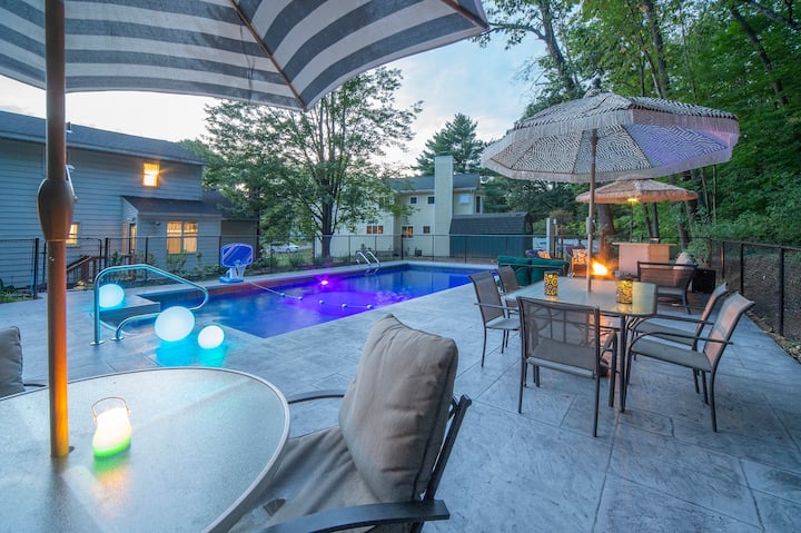 Saratoga Sun-soaked Sanctuary - Saratoga Springs, NY