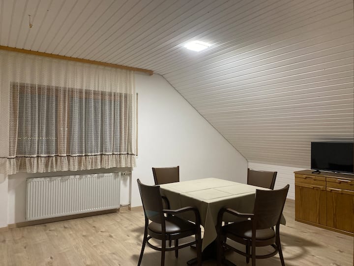 Ruhige 4 Zimmer Og-wohnung Z2 - Heidenheim an der Brenz