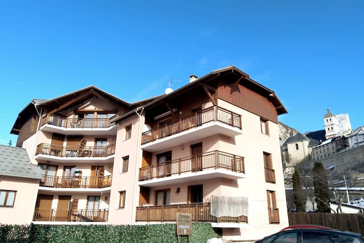 Bel Appartement Lumineux - Briançon