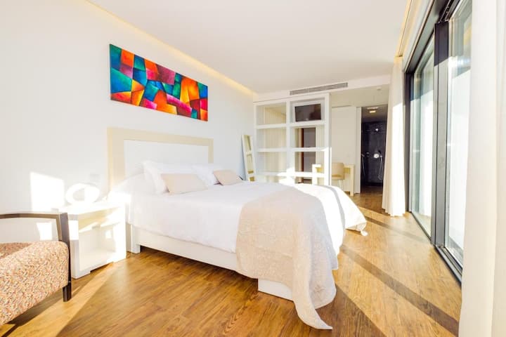 Sisu Guest House - Apúlia