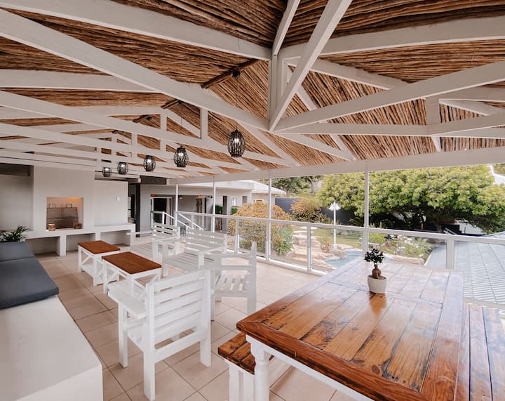 Treetops, Amblewood Guesthouse - Kenton-on-Sea