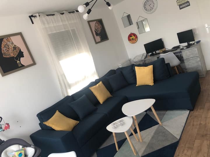 Appartement F3 Avec Terrasse - Maurepas