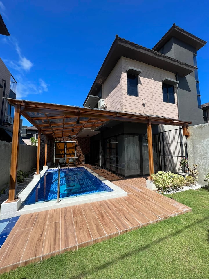 Pawikan Cove - Laiya