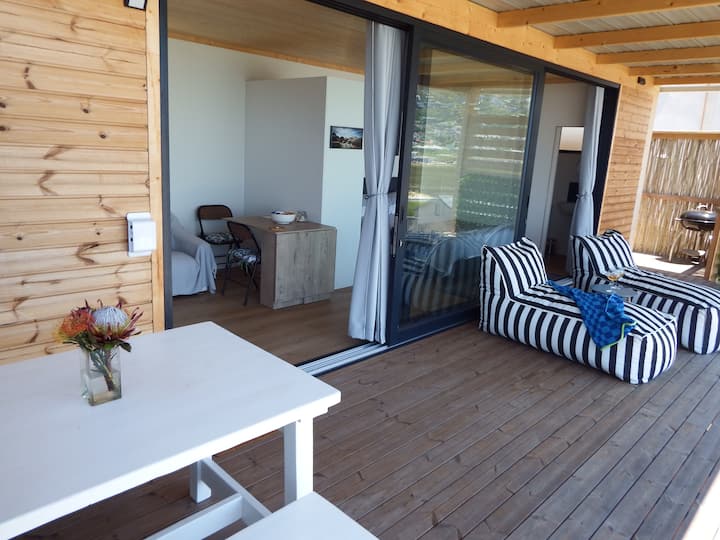 Glencairn Beach Bungalo