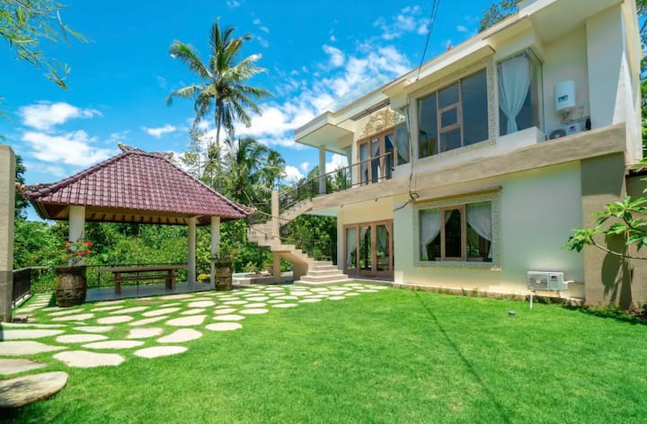 Private Villa 4bdr Ubud, Jungle View Infinity Pool - Ubud