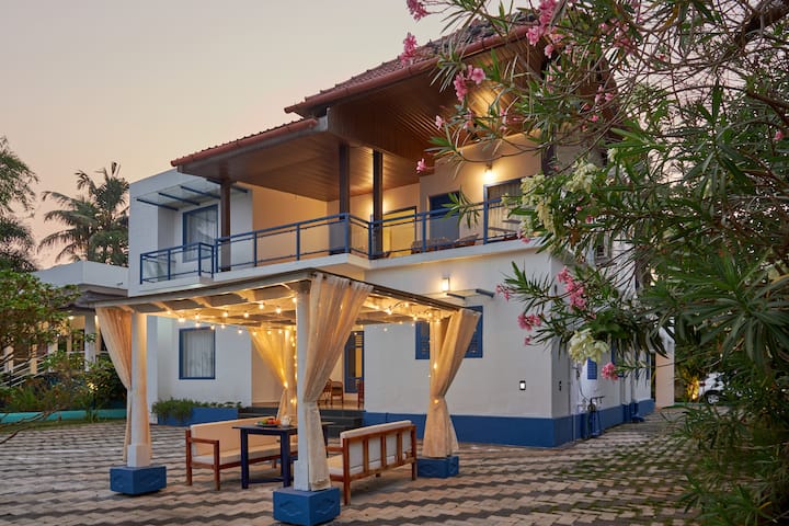 Lakeview 10 Bedroom Villa In Alleppey, Backwaters - Kumarakom