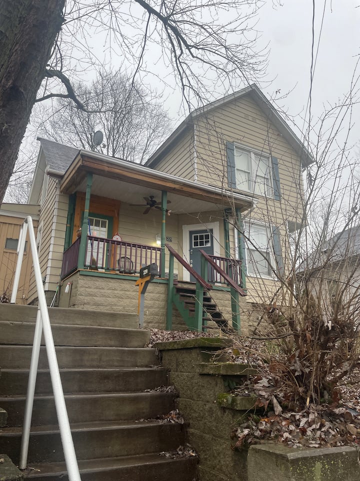 A Little Homestead In Aurora - Aurora, IN