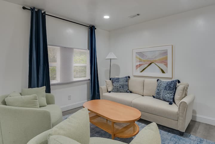 Tranquil Two Bedroom Retreat - Augusta, GA