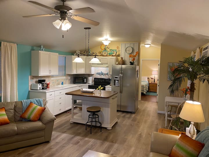 Country Cabin 1 - Lancaster, TX