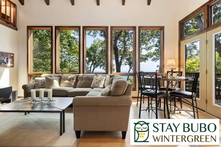 Magnificent Mntn View Pool Tennis Golf Hiking Deck - Wintergreen, VA