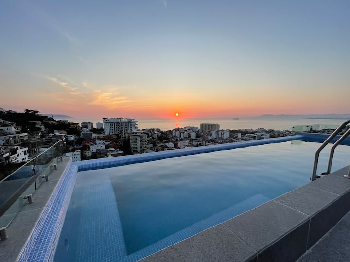 Oversized Studio + Rooftop Pool Near Romantic Zone - Puerto Vallarta