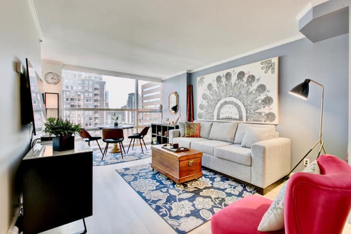 Contemporary Design One Bedroom - Vancouver