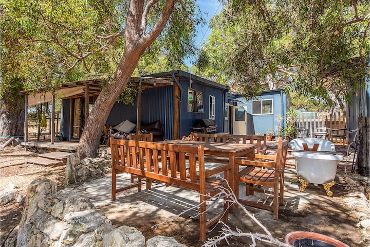 Eco Bush Getaway -Outdoor Bath & Horses | Mandurah - Western Australia