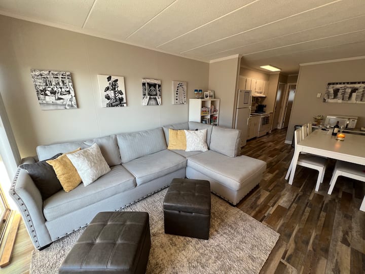 Steps To The Beach In Ideal Location! - Ocean City, MD