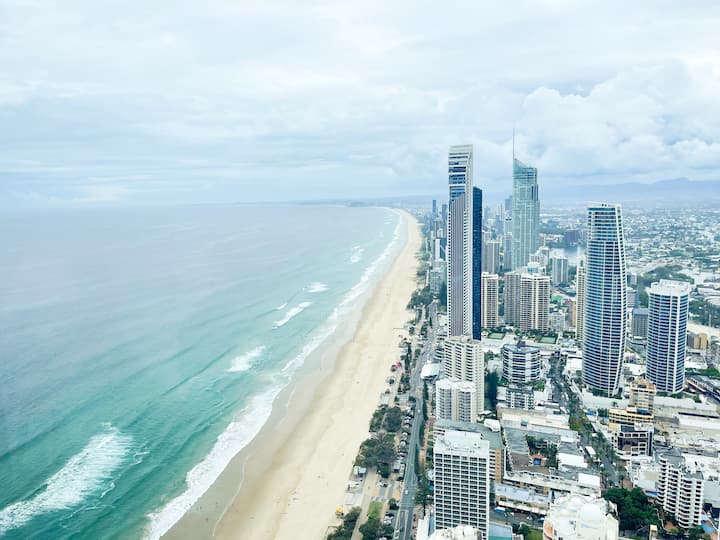 Ocean View 3bed Apt In Surfers - Surfers Paradise