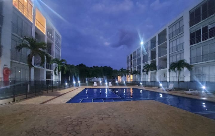 Lindo Apartamento, Vista Piscina - Flandes