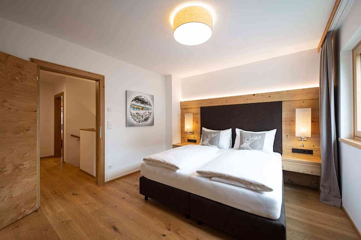 Apartment With Terrace Overlooking The Pool - Kaprun