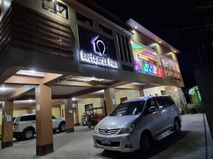 Beatajara Beach Place - Laiya