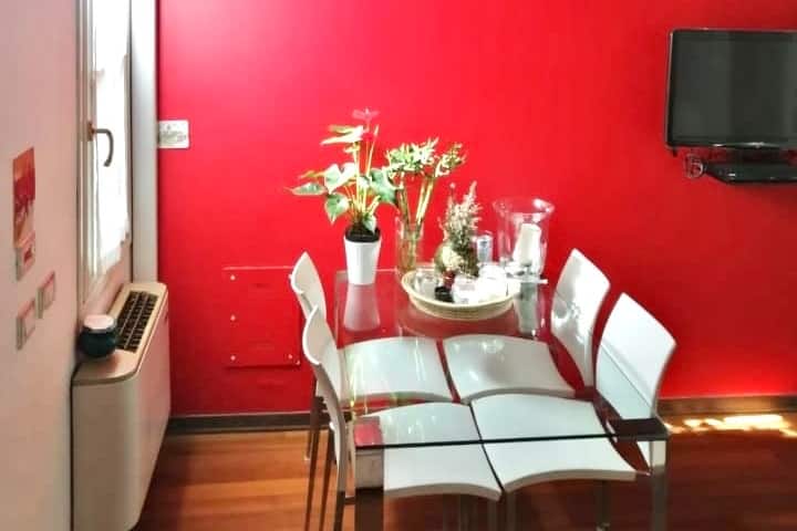 Charming Cozy Apt In City Centre - Modena