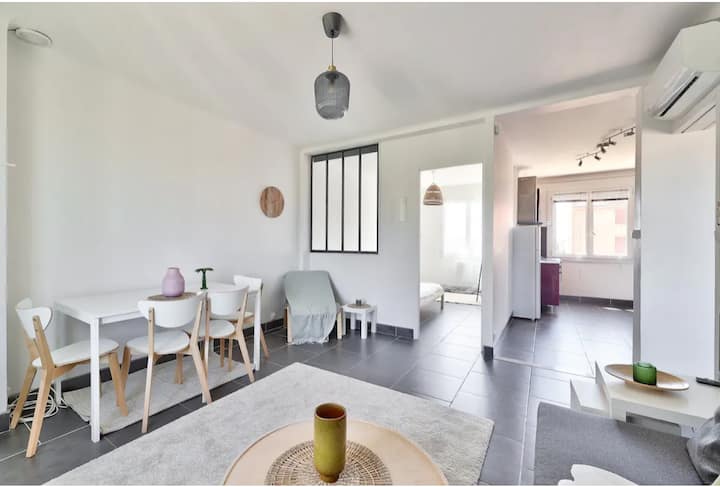 Résidence Privée, Gare St Charles, Métro, Clim - Marseille