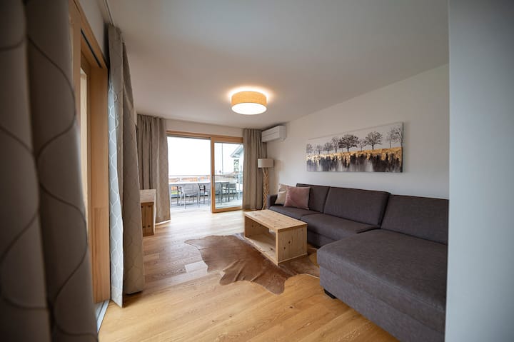 Apartment With Large Terrace -