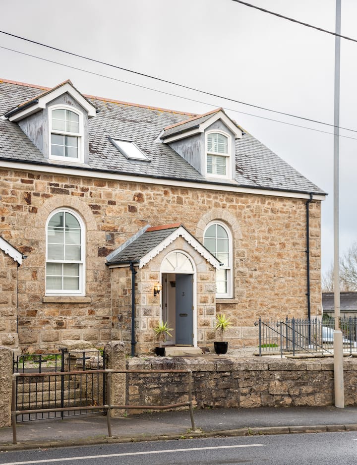 Cornish Chapel, Slps 6, Close To St Ives - Praa Sands