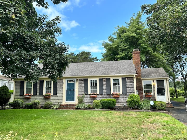 Walk To Town, Baseball On Bikepath-crowell Cottage - Chatham, MA