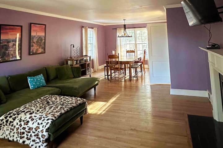 2 Mi Macon Downtown, Fenced Yard, Pickleball 4-8mi - Macon, GA