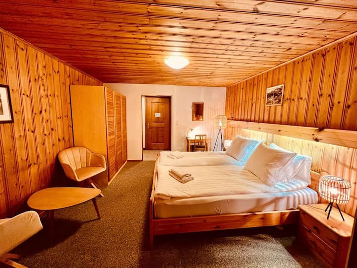 Sweet Room With Private Bathroom - Klosters-Serneus