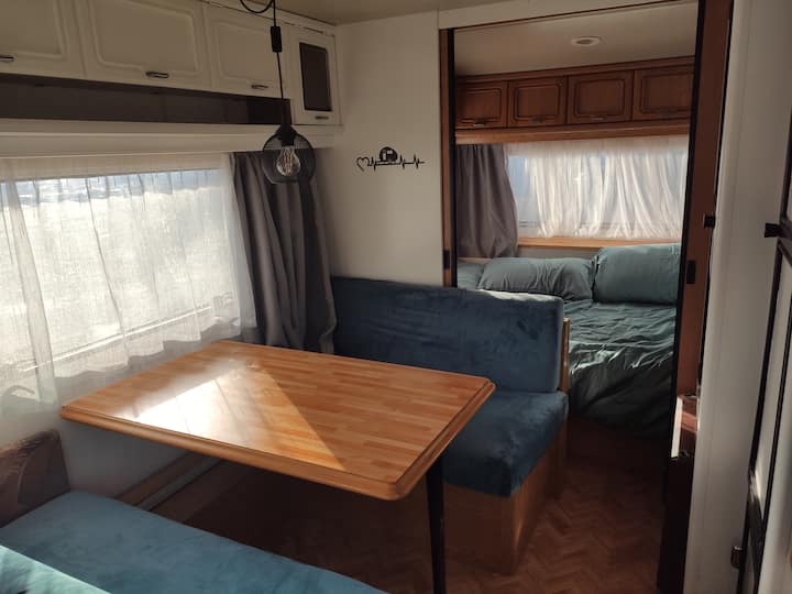 Caravane Avec Spa Privatif En Campagne. - Challans